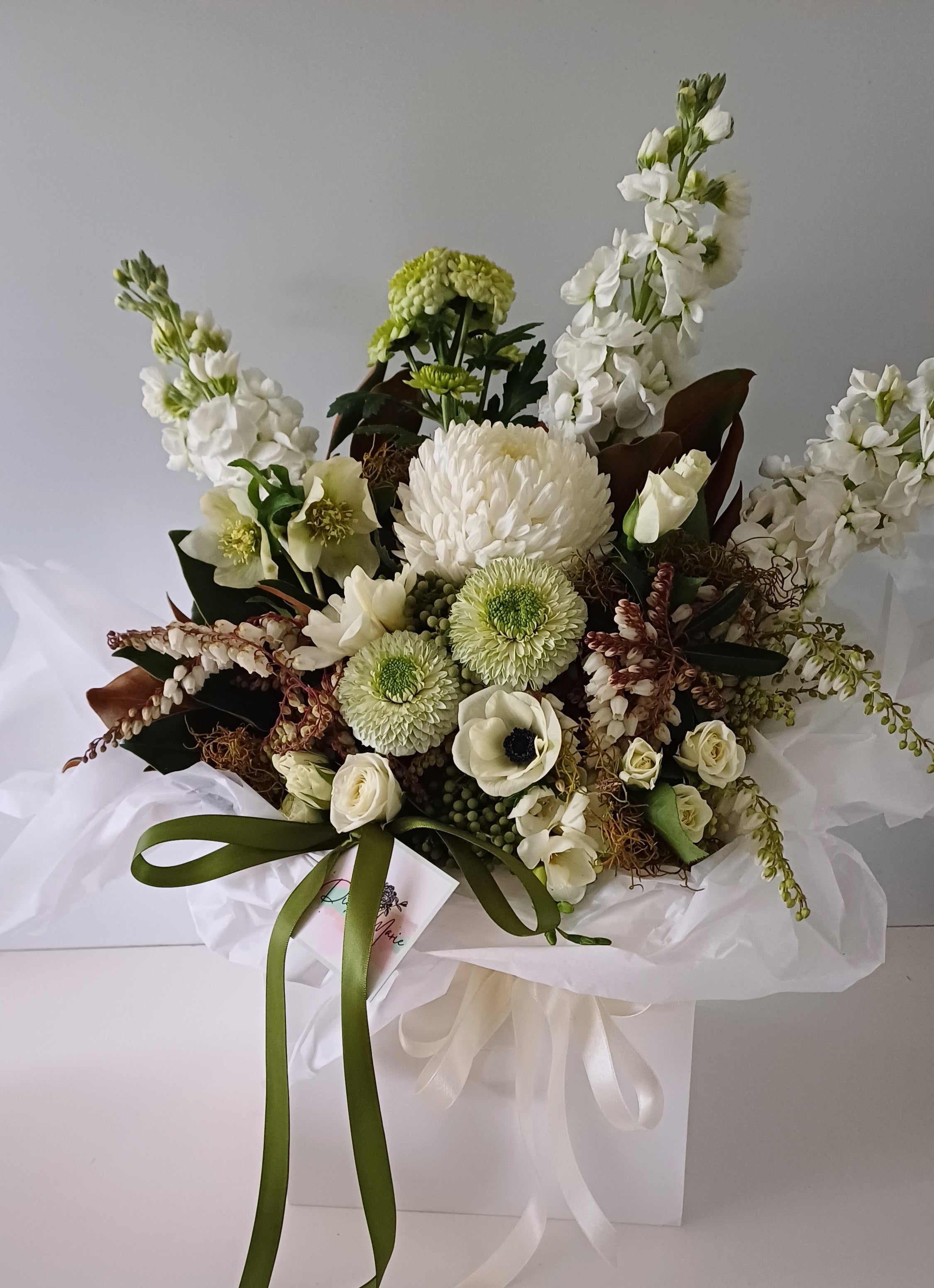Simply White Bloom Bag – Dianna Marie Floral